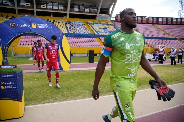 ¡Johan Padilla confiesa por qué se cayó su fichaje por LDU para este ...
