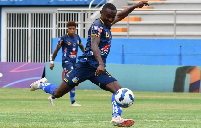 ¡Renny Jaramillo tendrá Revancha fichando por su 3er Club en Serie A!