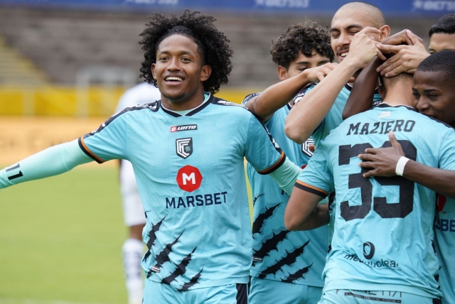 Cumbayá FC cambia de look y le da sentido a su existencia