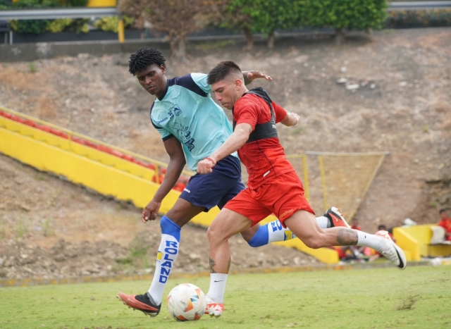 Delfín se quedará sin Brian Oyola y Facundo Castelli para afrontar el 2024